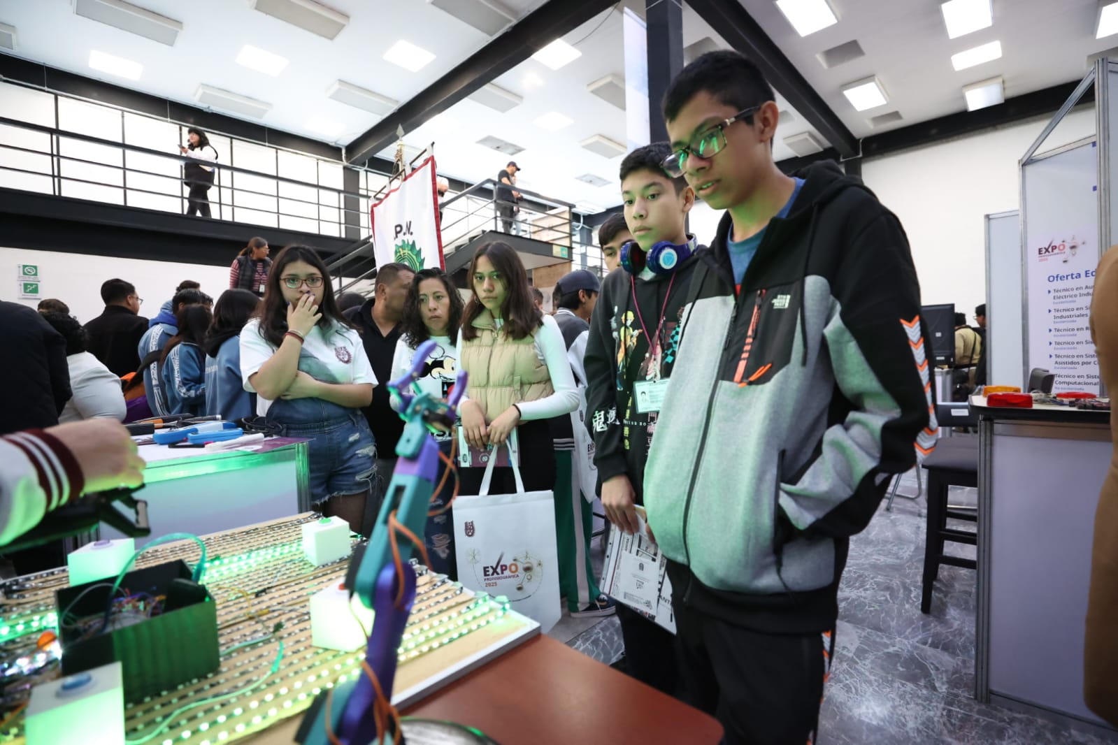 Inaugura IPN Expo-Profesiográfica 2025 con oferta académica para Nivel Medio Superior ...